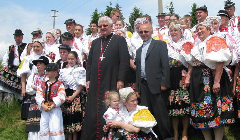 Za Dolnú Bzovú oroduje arský svätec - Téma - Katolícke noviny